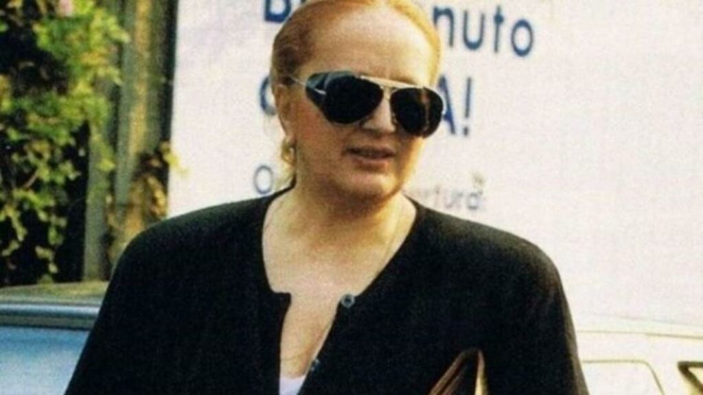 Mina, dopo 40 anni spunta la foto: ecco com'è diventata ...